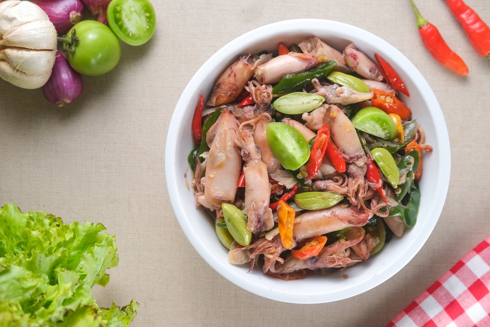 Resep Cumi Asin Cabe Ijo, Lauk Andalan Mudah Dibuat - MAHI Resep Cumi Asin Cabe Ijo, Lauk Andalan Mudah Dibuat - MAHI